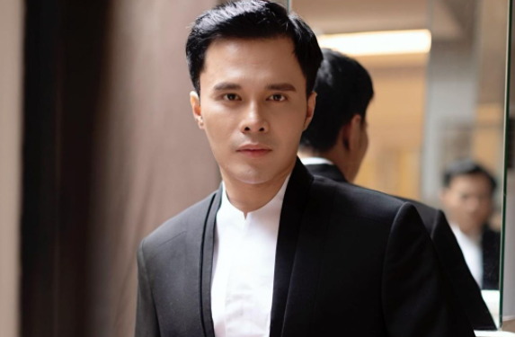 Gelar Ikoy-Ikoyan, Crazy Rich Jambi Nyaris Habiskan Rp1 Miliar